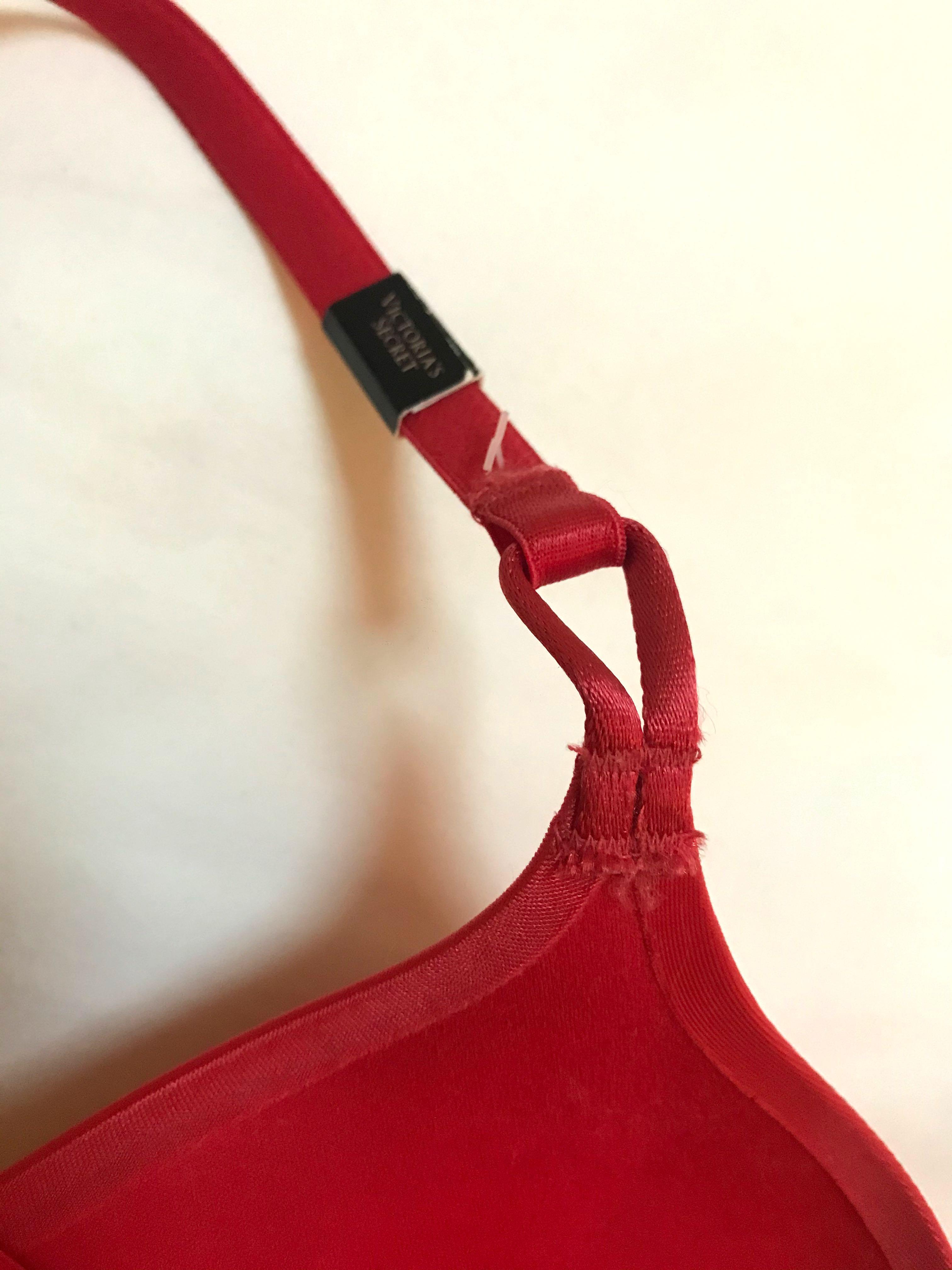 Victoria Secrets VS red bombshell plunge bra 30C BNWT, Women's Fashion ...