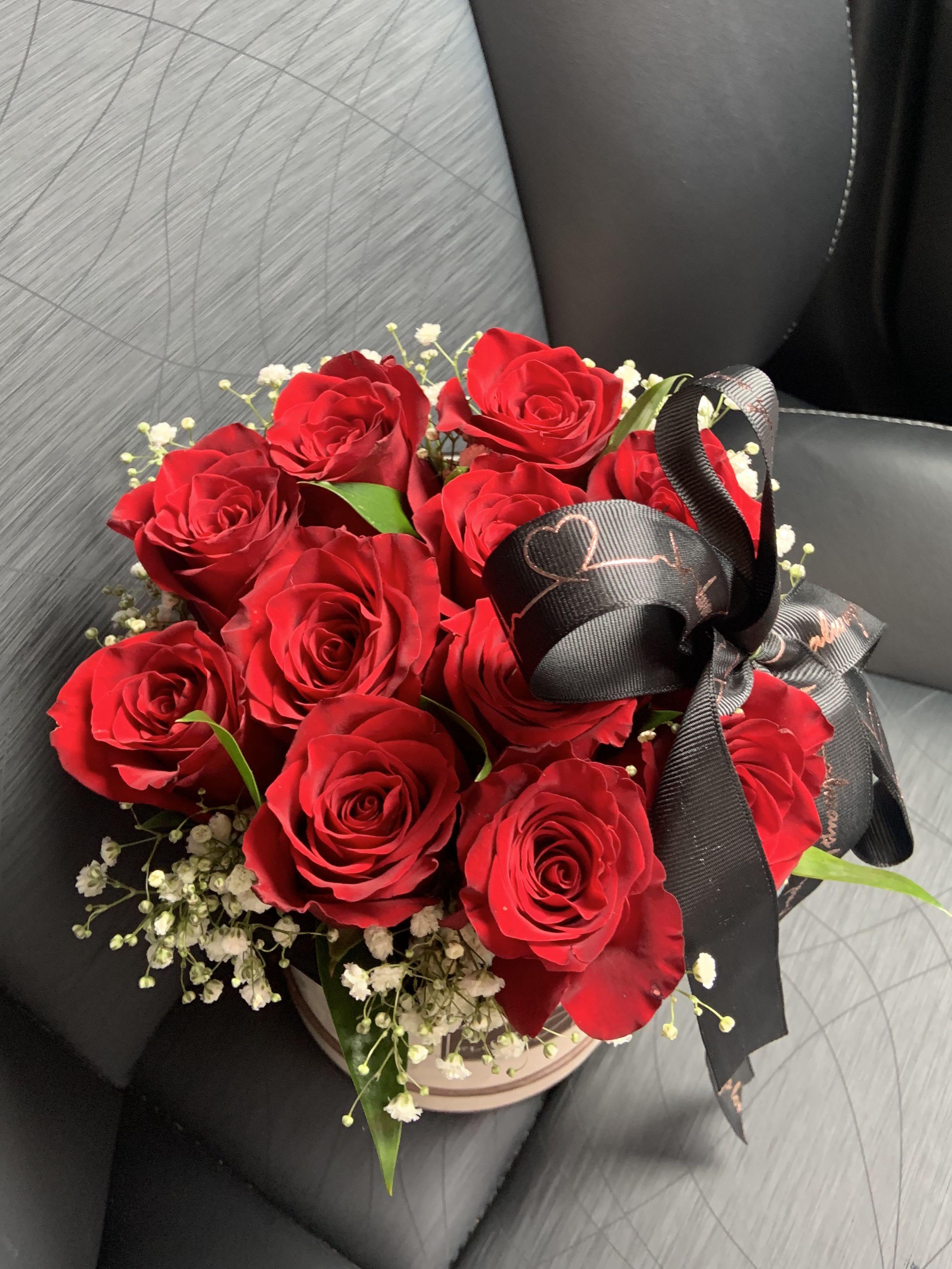 Busket flower, Hobbies & Toys, Stationery & Craft, Flowers & Bouquets ...