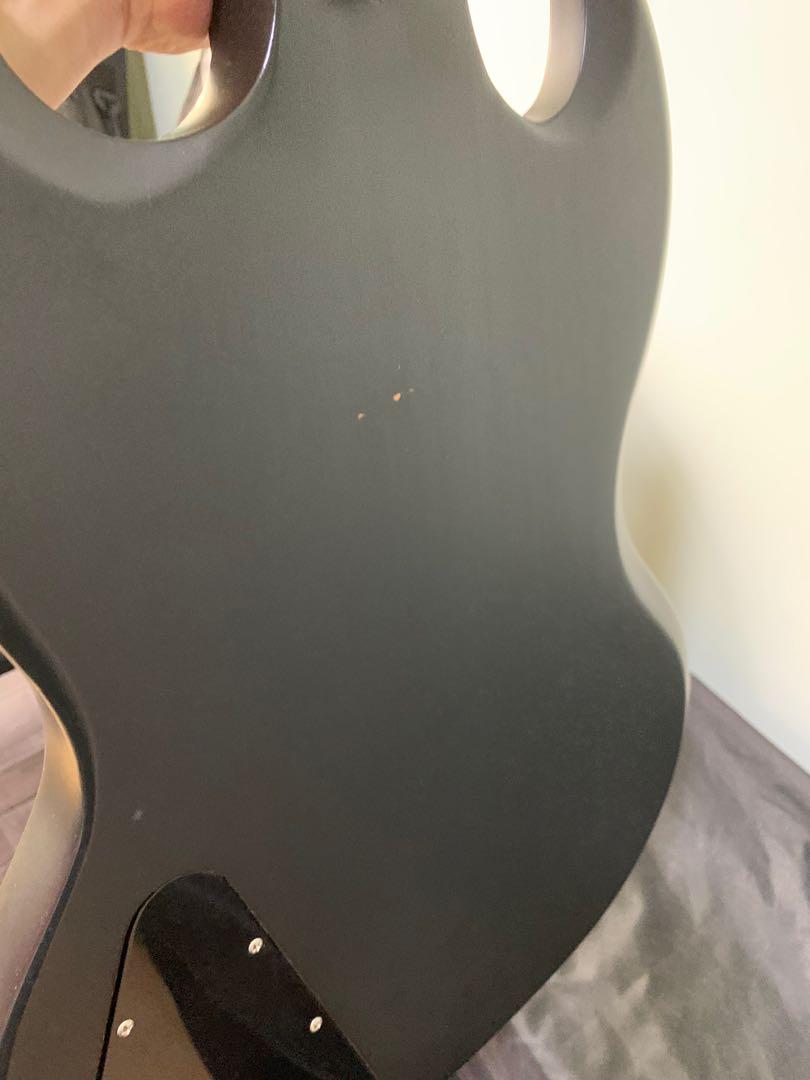 Gibson SGM with auto tuner, Music & Media, Music Instruments on Carousell