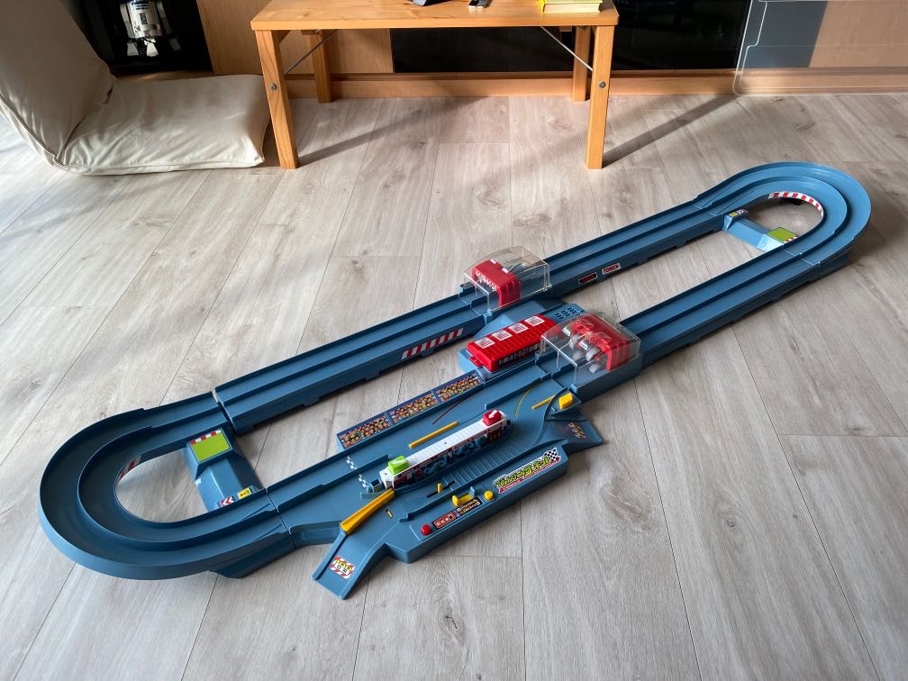 Tomica cars track battery operated, Hobbies & Toys, Toys & Games on ...