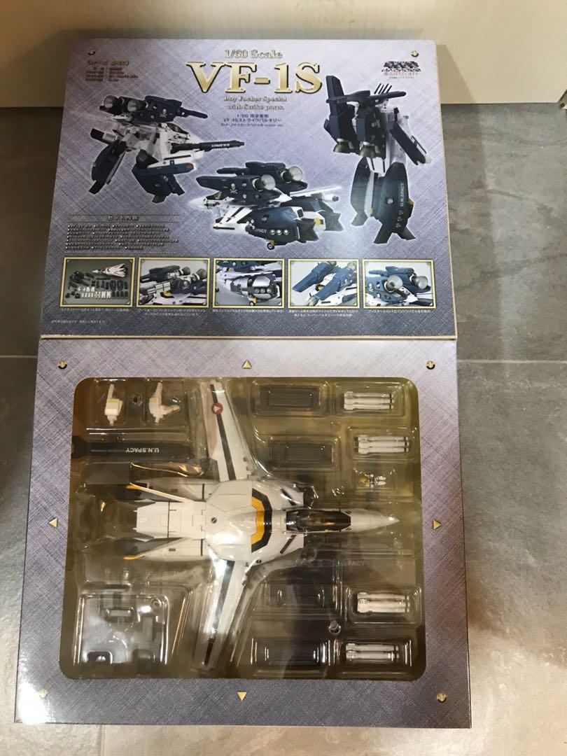 全新Arcadia 超時空要塞 1/60 VF-1S 福卡機連Strike parts, 興趣及遊戲, 玩具 & 遊戲類 - Carousell