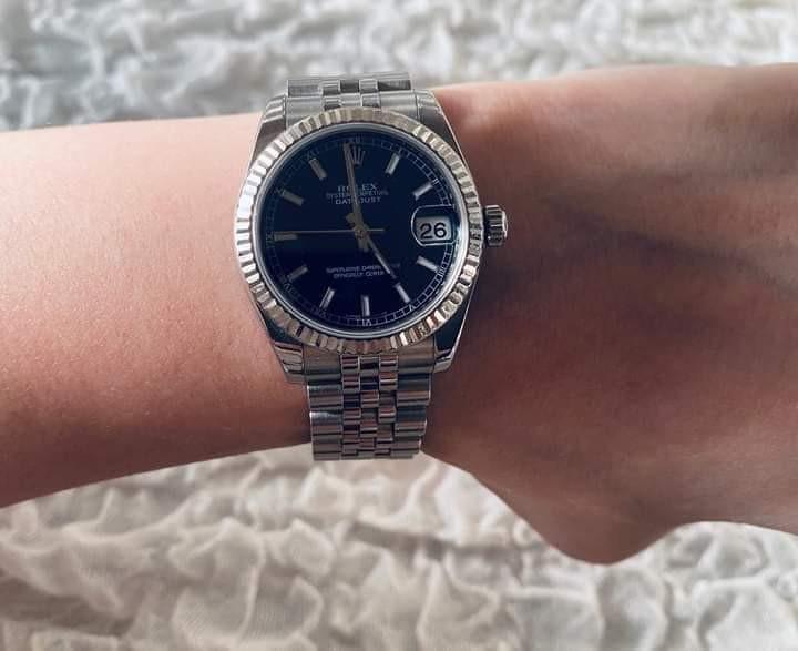 Blue face sunray finish w/ luminous dial, Luxury, Watches on Carousell