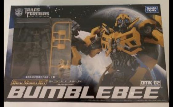 Bumblebee Transformers DMK02 Model Kit, Hobbies & Toys, Toys & Games on ...
