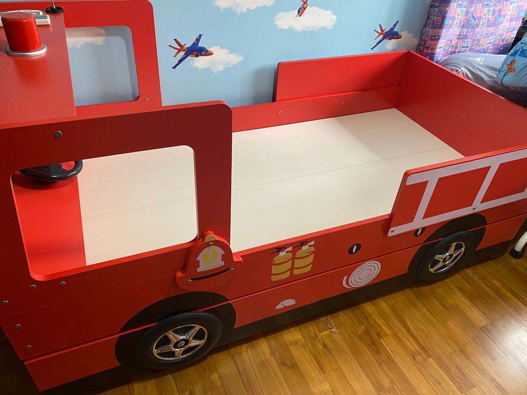 Fire Engine Kids Bed with Pullout, Furniture, Beds & Mattresses on ...