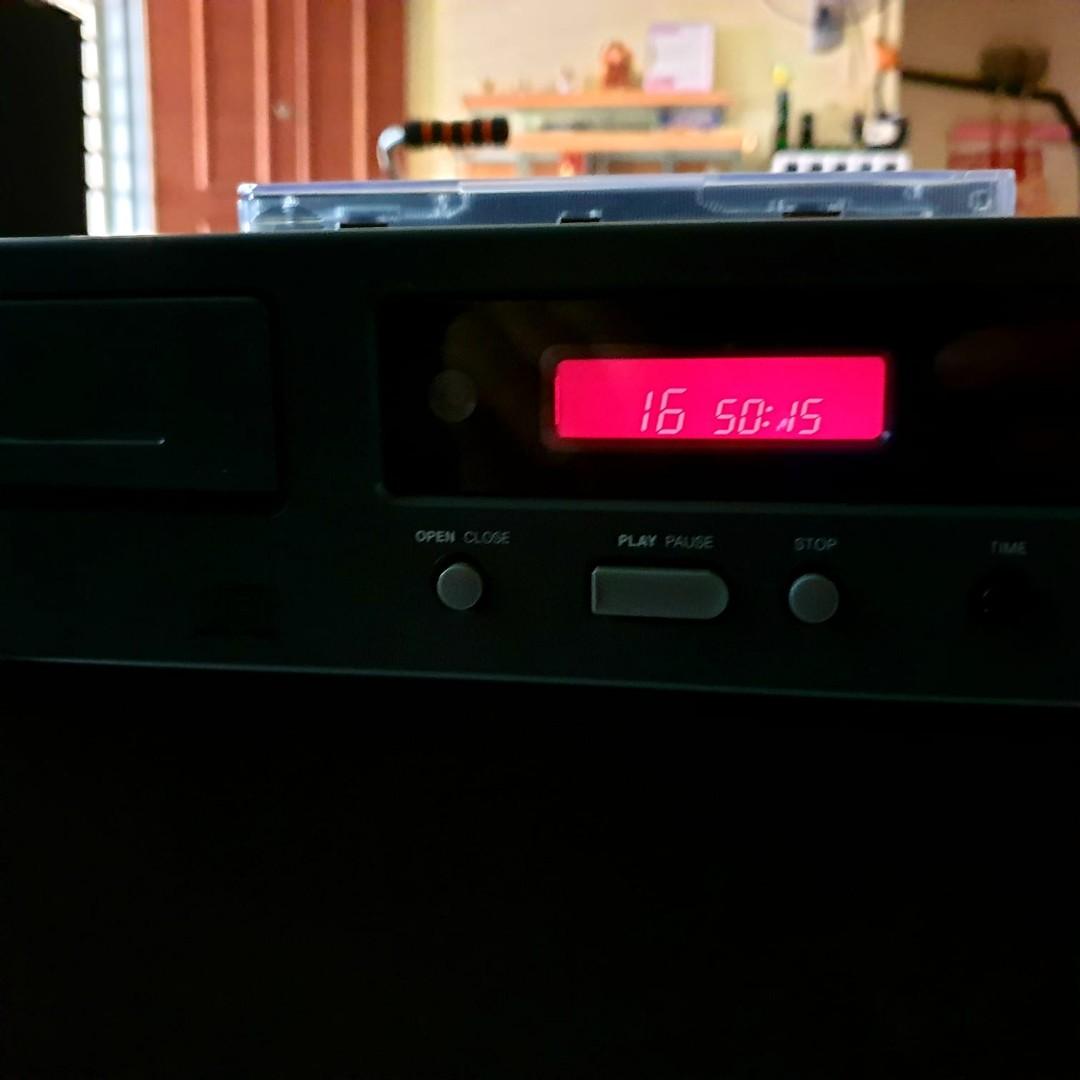 NAD cd player 502, Audio, Portable Music Players on Carousell
