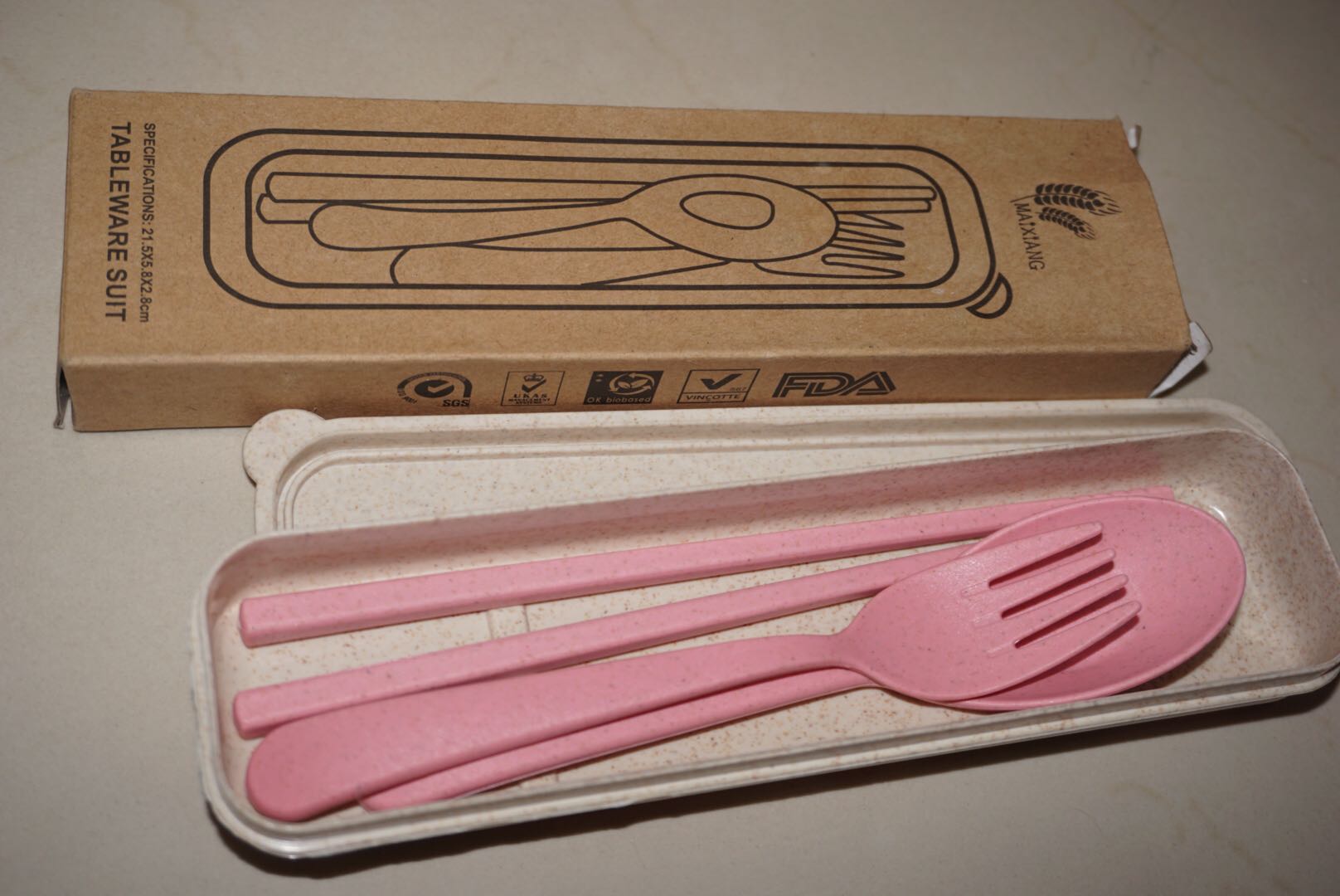 New! Alat Makan Set, Kitchen & Appliances di Carousell