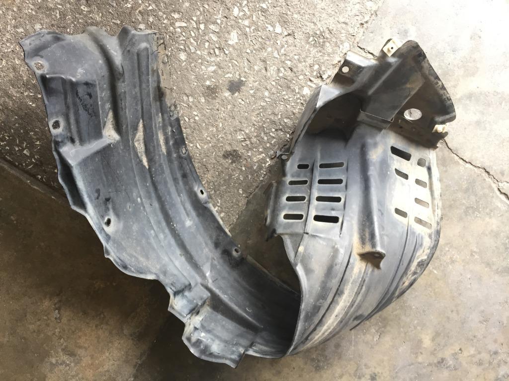 Toyota Altezza Arch Cover Right Side, Auto Accessories on Carousell