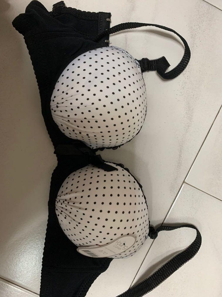 Young Curves Bra 70B, Women's Fashion, New Undergarments & Loungewear ...