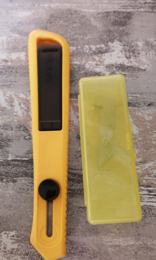 Acrylic cutter, Hobbies & Toys, Stationery & Craft, Craft Supplies ...