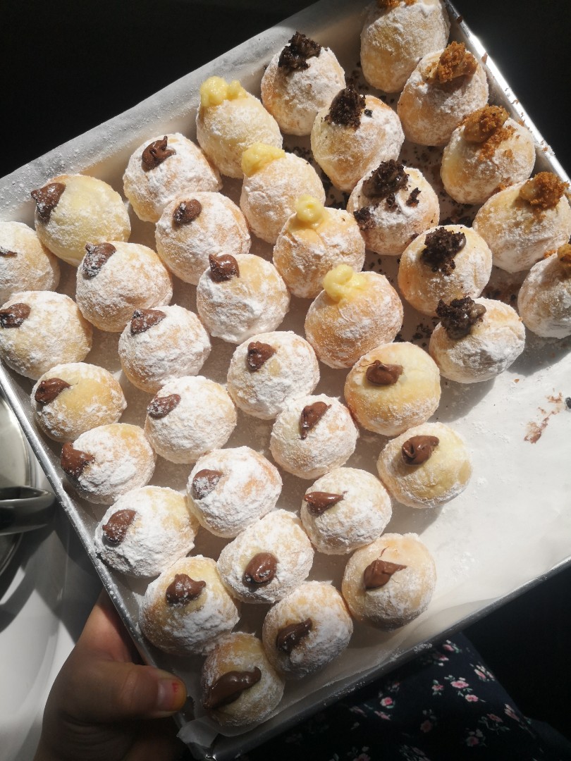 Mini bomboloni, Food & Drinks, Packaged & Instant Food on Carousell