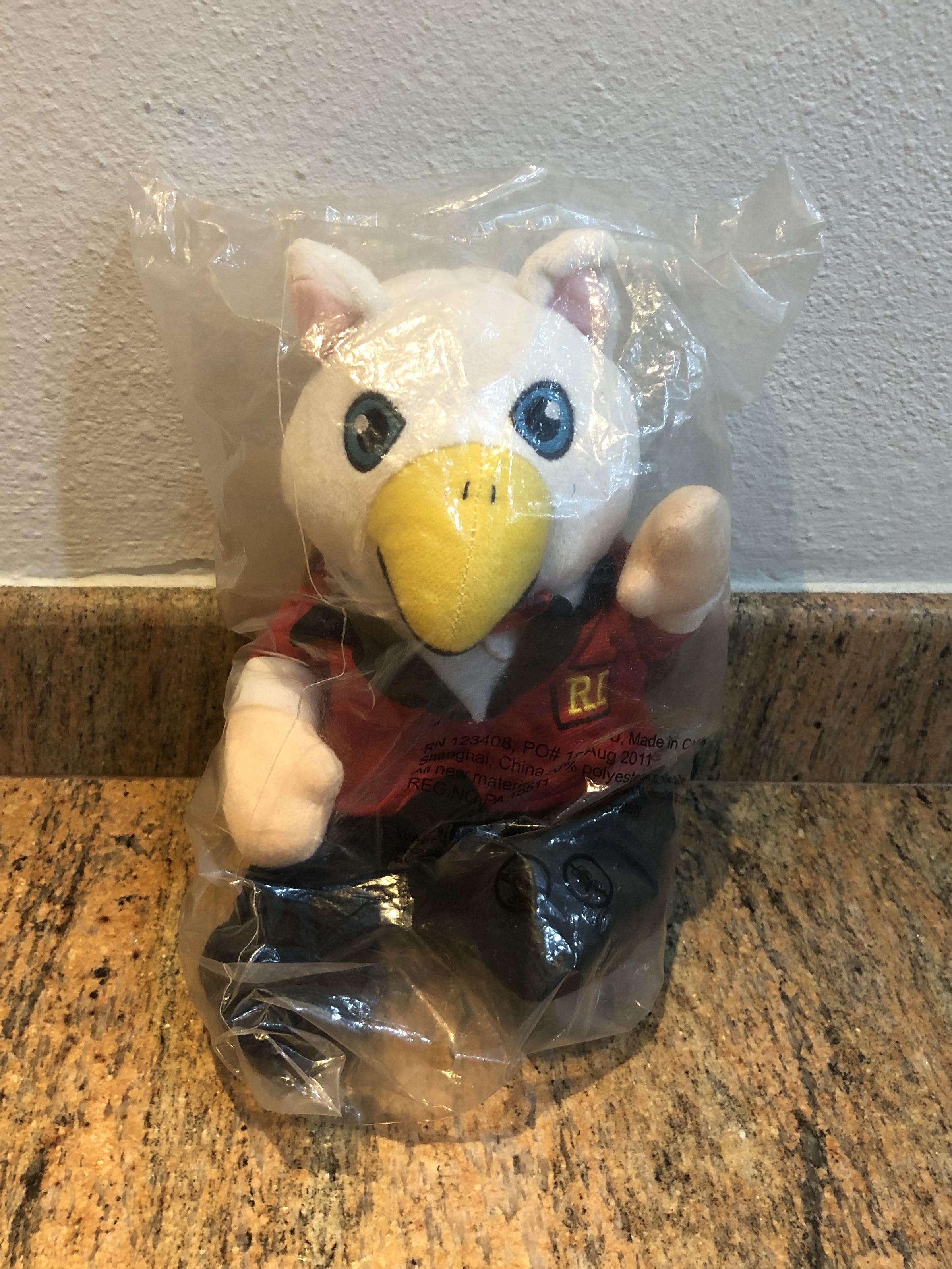 Raffles Institution RI Mascot Griffles Bear (Griffin) BNIB, Hobbies ...