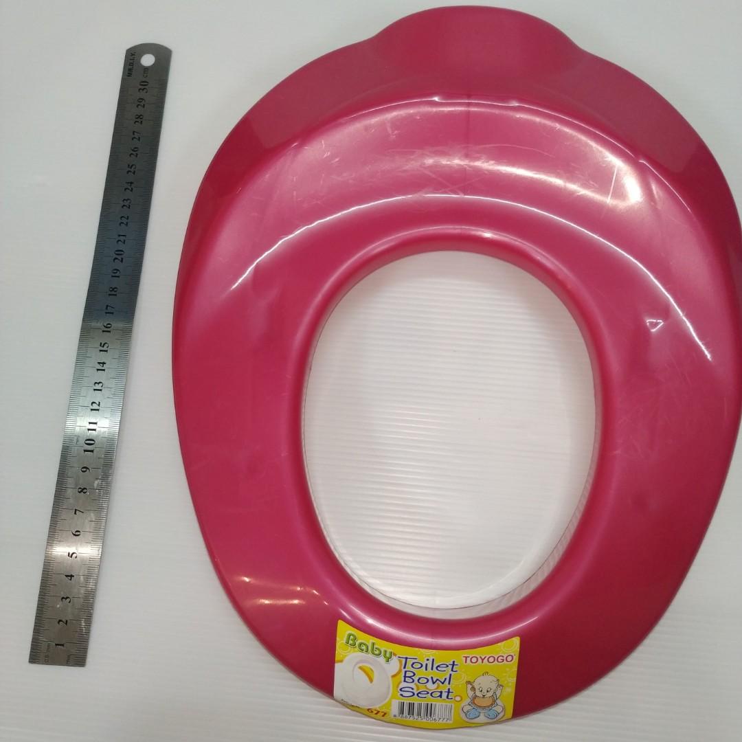 Toyogo Baby Toilet Bowl Seat Pelapik Tandas Baby, Babies & Kids, Going ...