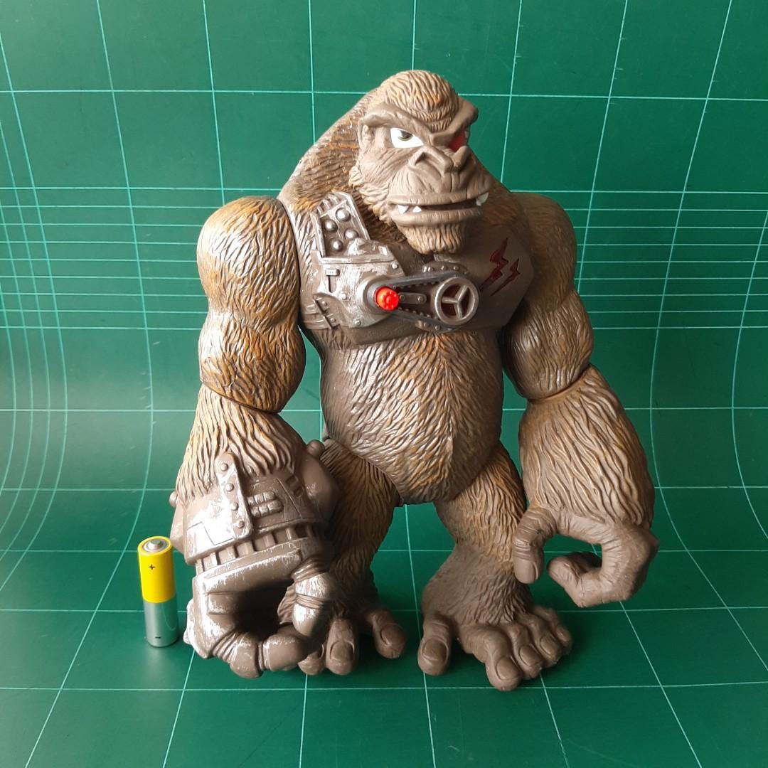 King Kong electronic toy (forgot name), Hobbies & Toys, Toys & Games on ...