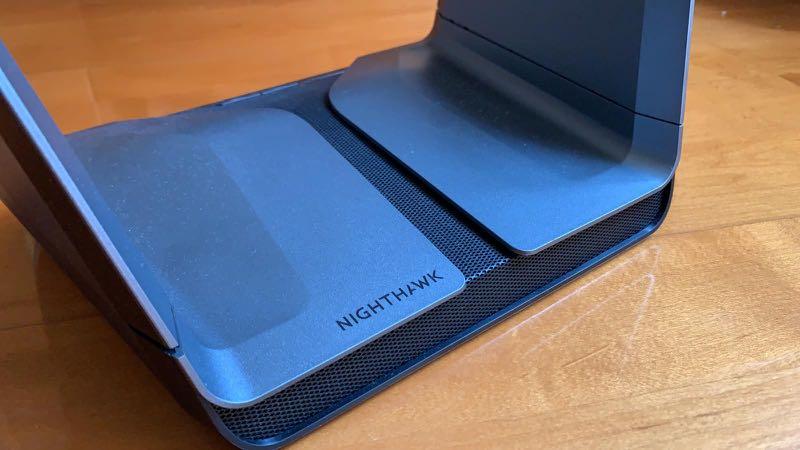 NETGEAR Nighthawk RAX80 - AX8 雙頻 WiFi 6 智能無線路由器 (AX6000), 電腦＆科技, 電腦周邊及 ...