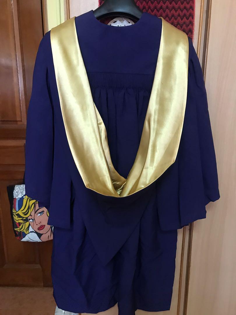 NUS Bachelor of Science Graduation Gown and Mortar Board, Women's ...