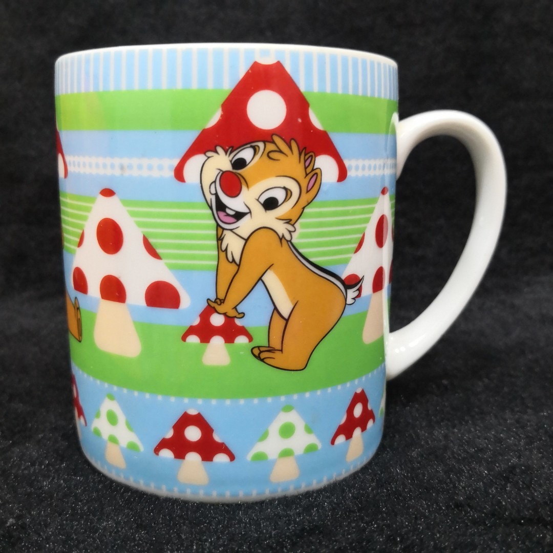 Original Disney Chip & Dale Collectible mug, Furniture & Home Living ...
