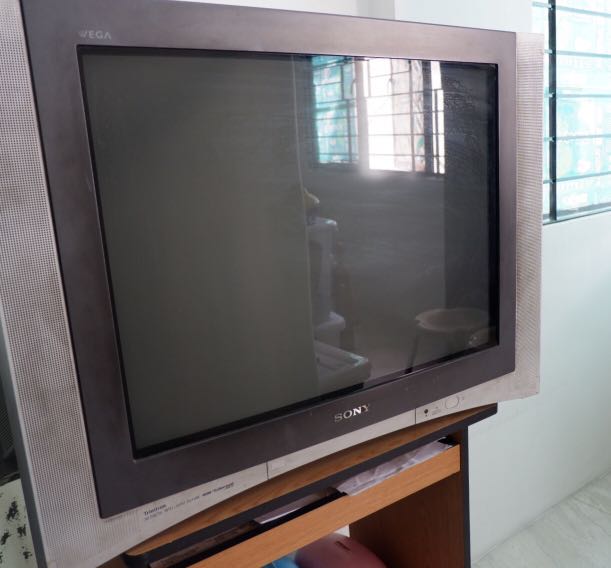 Sony trinitron wega 27”, TV & Home Appliances, TV & Entertainment, TV ...