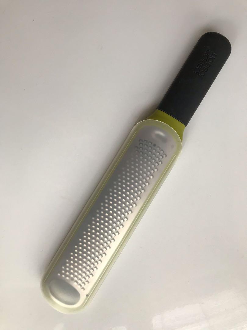 JOSEPH JOSEPH Handi-Zest Citrus Zester with Blade Wiper, Furniture ...