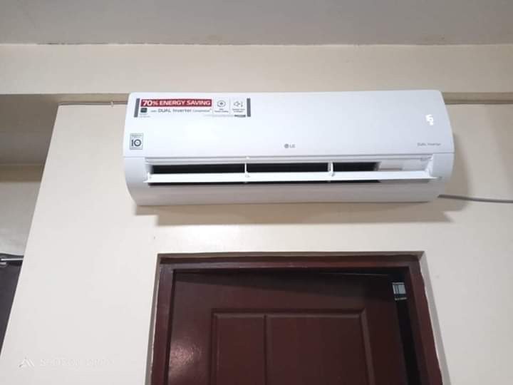 LG dual inverter spli type aircon, TV & Home Appliances, Air ...