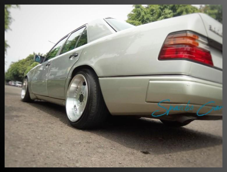 Mercedes Benz W124 Mercy Boxer Silver 300E Tahun 1991 - manual, Mobil ...