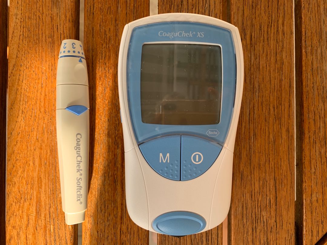 Roche Coaguchek for checking blood clotting time ., Health & Nutrition ...