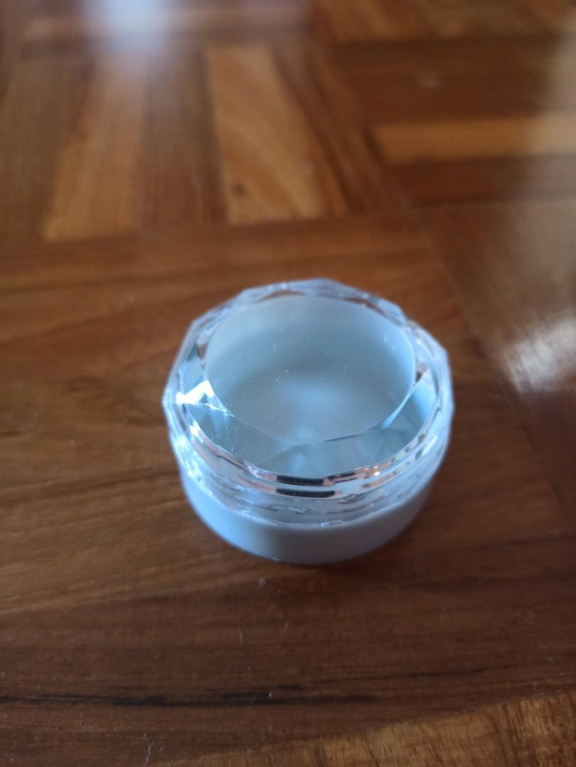 Small diamond blue container, Everything Else on Carousell