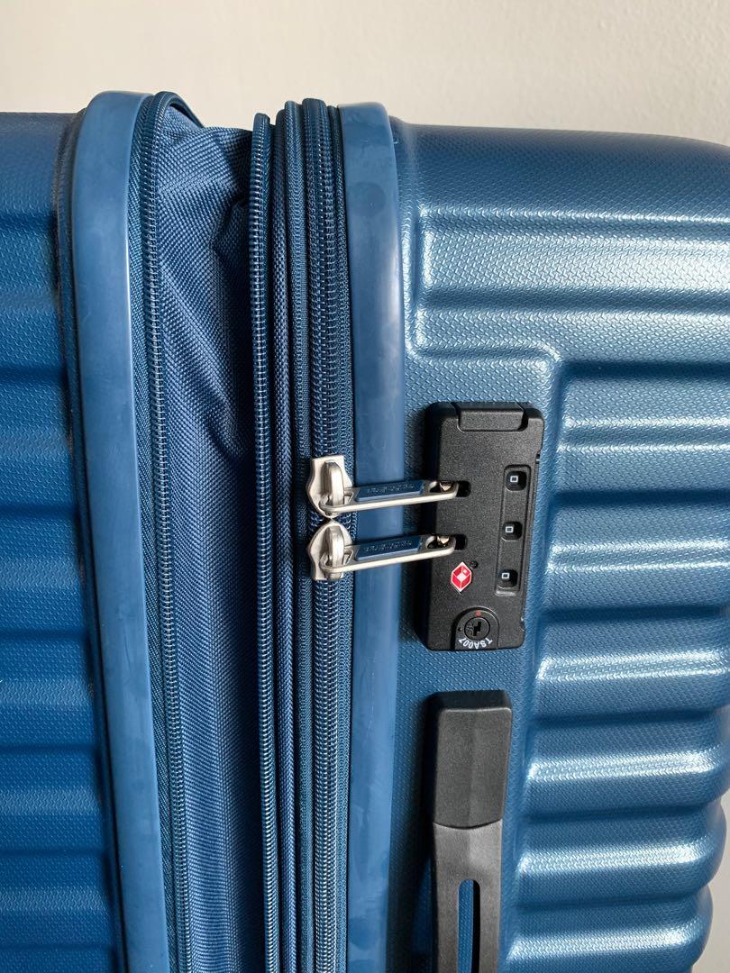 (Brand New) American Tourister Sky Bridge 68/25 Spinner Exp TSA - Blue ...