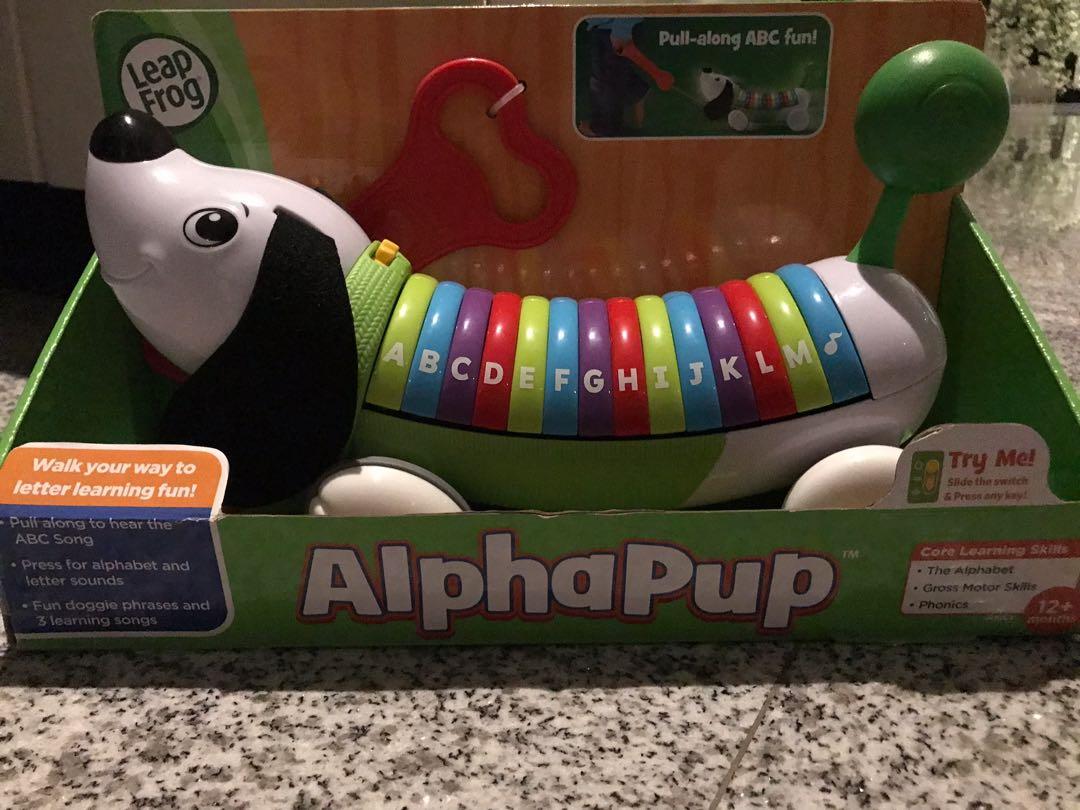 Alphapup dog green baru berkualita, Bayi & Anak, Mainan & Baby Walker di Carousell