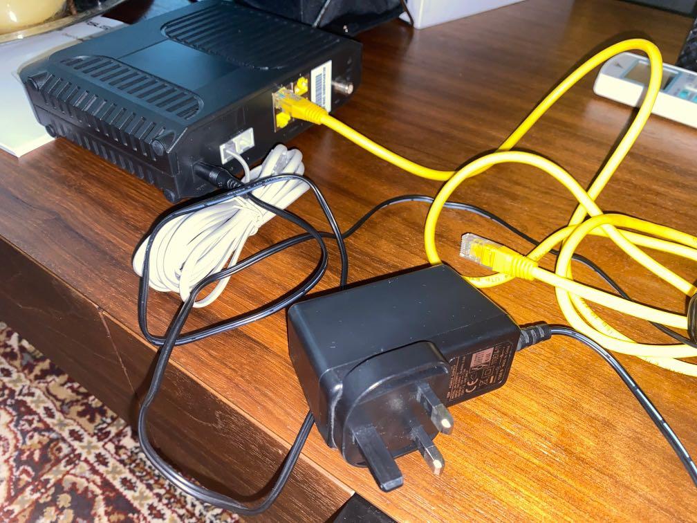 CISCO Modem- Model DPC3925, Computers & Tech, Parts & Accessories ...