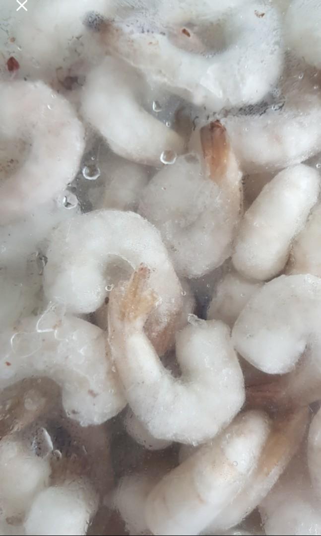 Frozen prawns (1kg) - 3 sizes for your Arowana, stingrays, flowerhorn ...