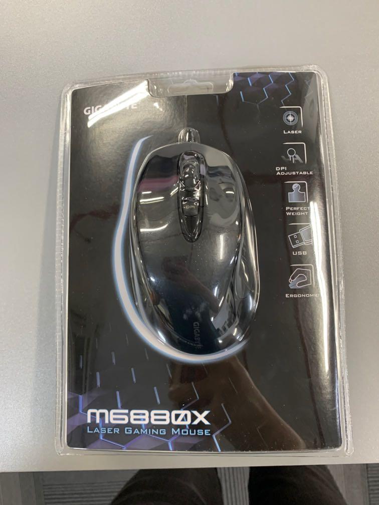 Gigabyte M6880X Laser Gaming Mouse, Computers & Tech, Parts ...
