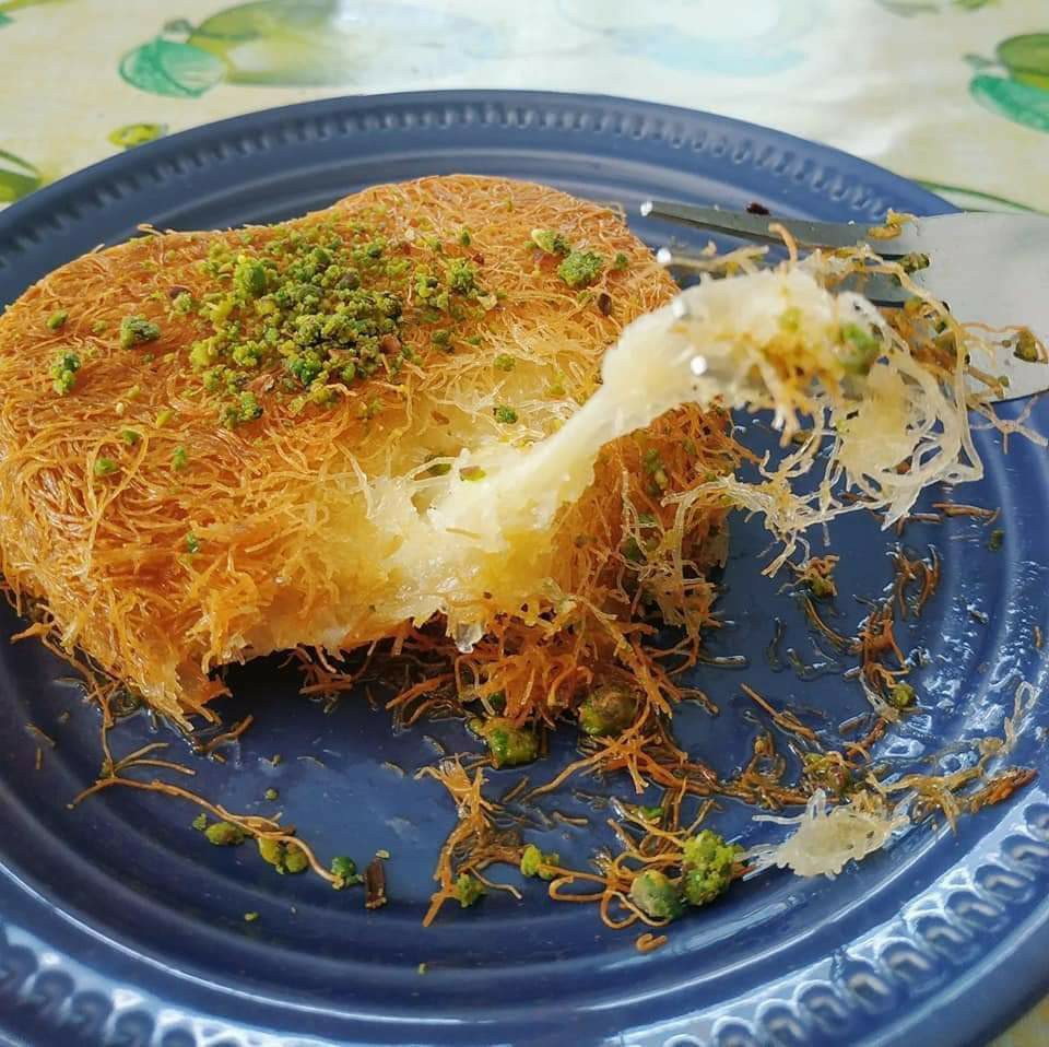 Kunafa Golden INSTOCK, Food & Drinks, Baked Goods on Carousell