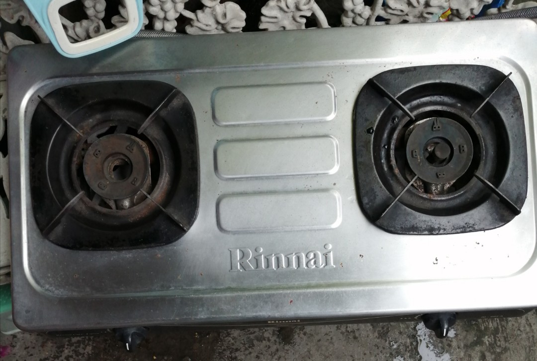 RINNAI 2-burner gas stove, TV & Home Appliances, Kitchen Appliances ...