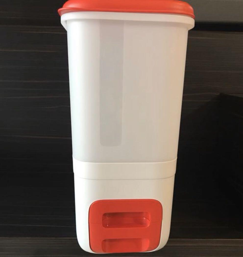 RICE SMART rice container tupperware, Home Appliances, Kitchenware on ...