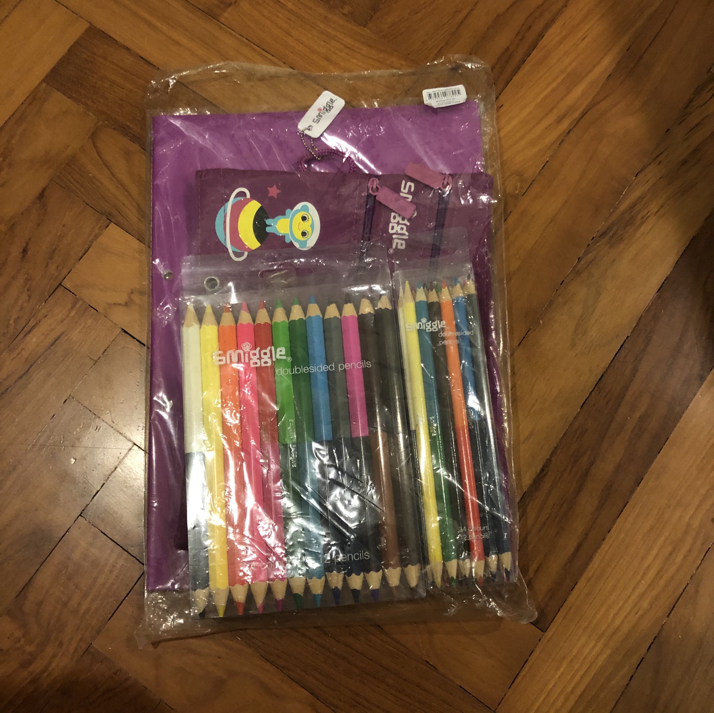 Smiggle Kids stationary set, Hobbies & Toys, Stationery & Craft ...