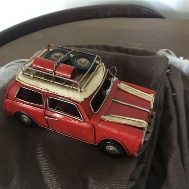 Austin Morris mini car display, Hobbies & Toys, Toys & Games on Carousell