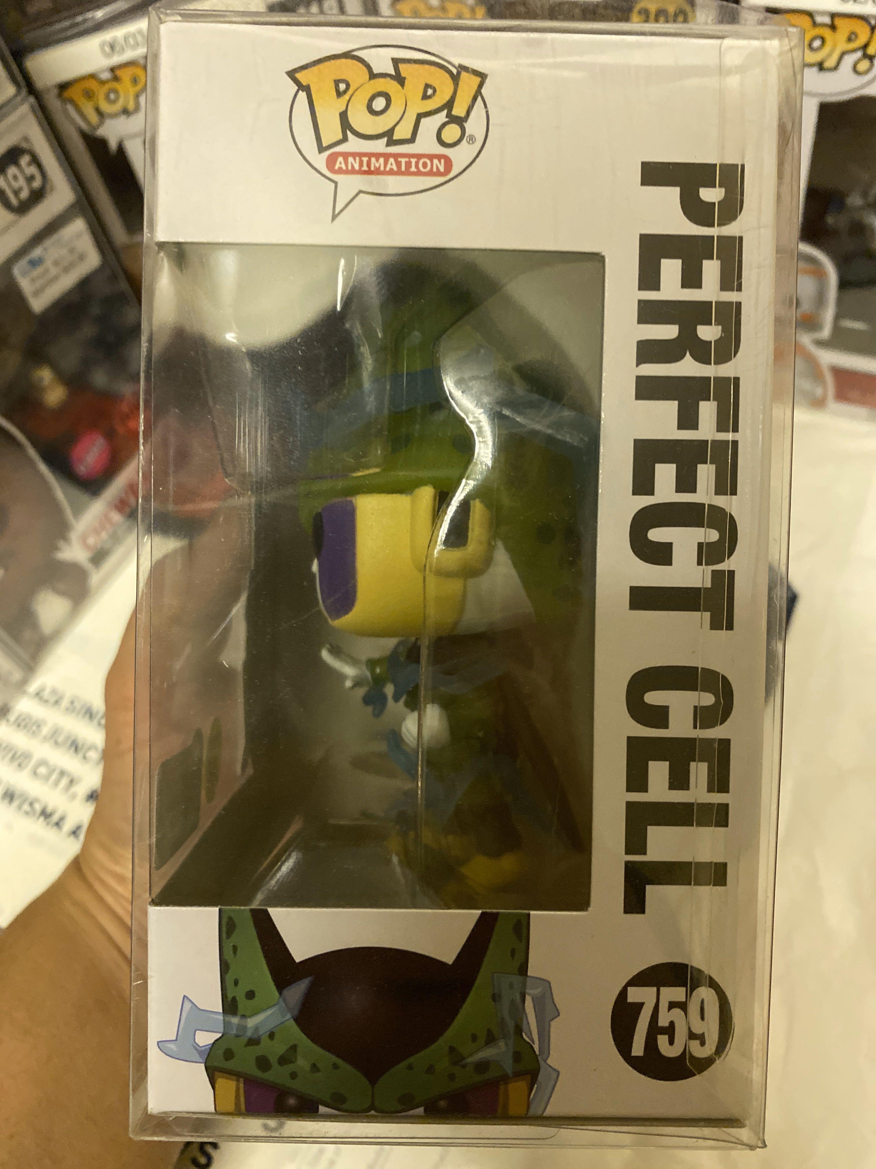 Funko Pop Dragon Ball Z Perfect Cell (Glows In The Dark) with Protector ...