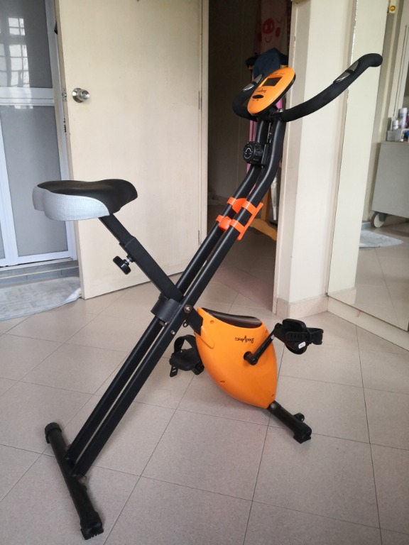 Exercise Bike, Sports Equipment, Exercise & Fitness, Cardio & Fitness Machines on Carousell