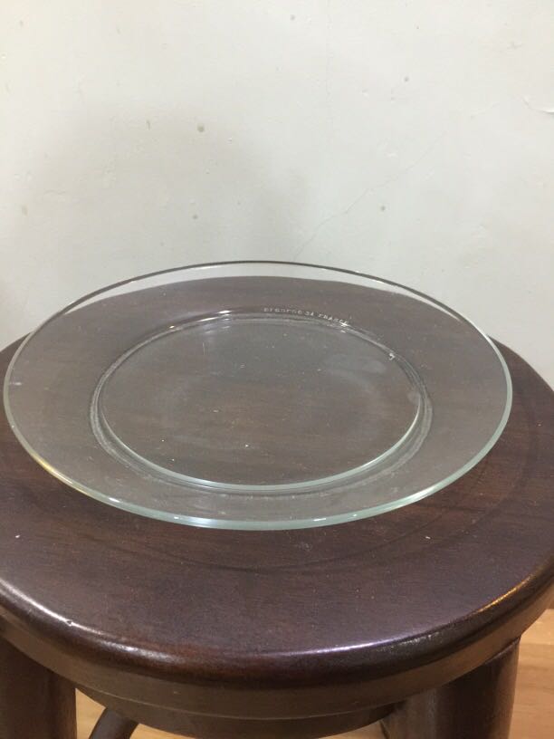 Plain glass plates, Furniture & Home Living, Kitchenware & Tableware ...