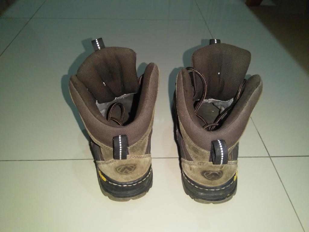 Sepatu Boots Pria Sepatu Outdoor Eiger, Fesyen Pria, Sepatu , Lainnya ...