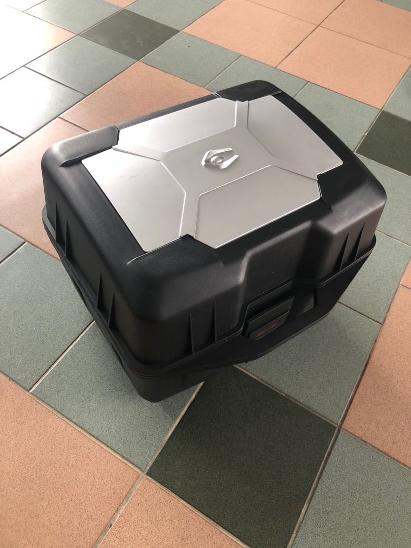 40L Box, Motorcycles, Motorcycle Accessories on Carousell