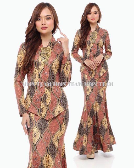 Ready Stock Batik Jawa Kebaya, Women's Fashion, Muslimah Fashion, Baju ...