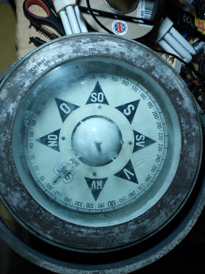 Ships compass, Hobbies & Toys, Memorabilia & Collectibles, Vintage ...