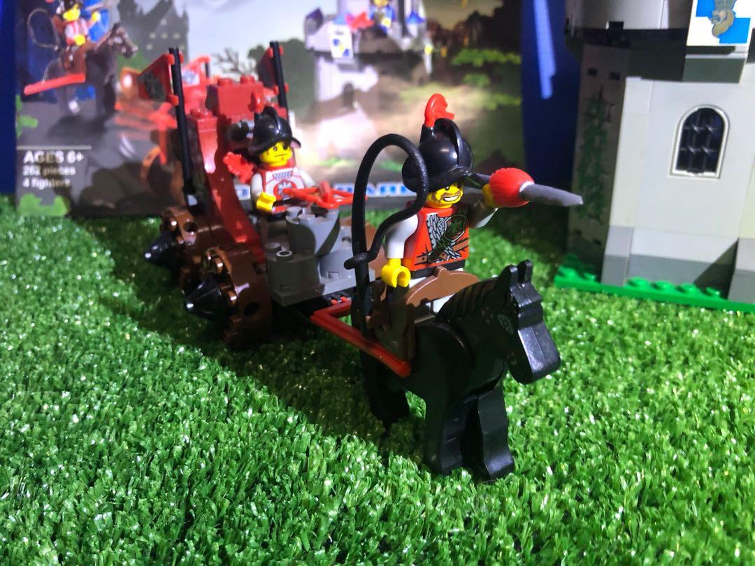 LEGO knights castle series code:1019, Hobbies & Toys, Toys & Games on ...