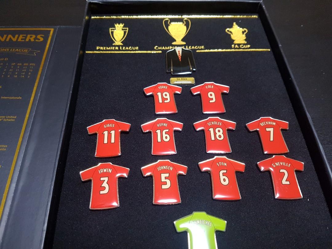 Manchester United 1999 Treble Winners Pin Badge Box Set., Sports ...