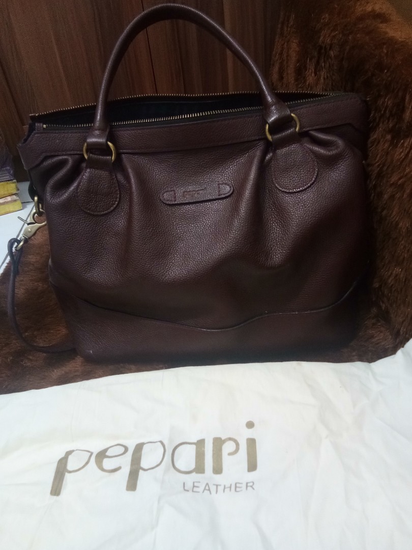 PEPARI LEATHER BAG, Barang Mewah, Tas & Dompet di Carousell