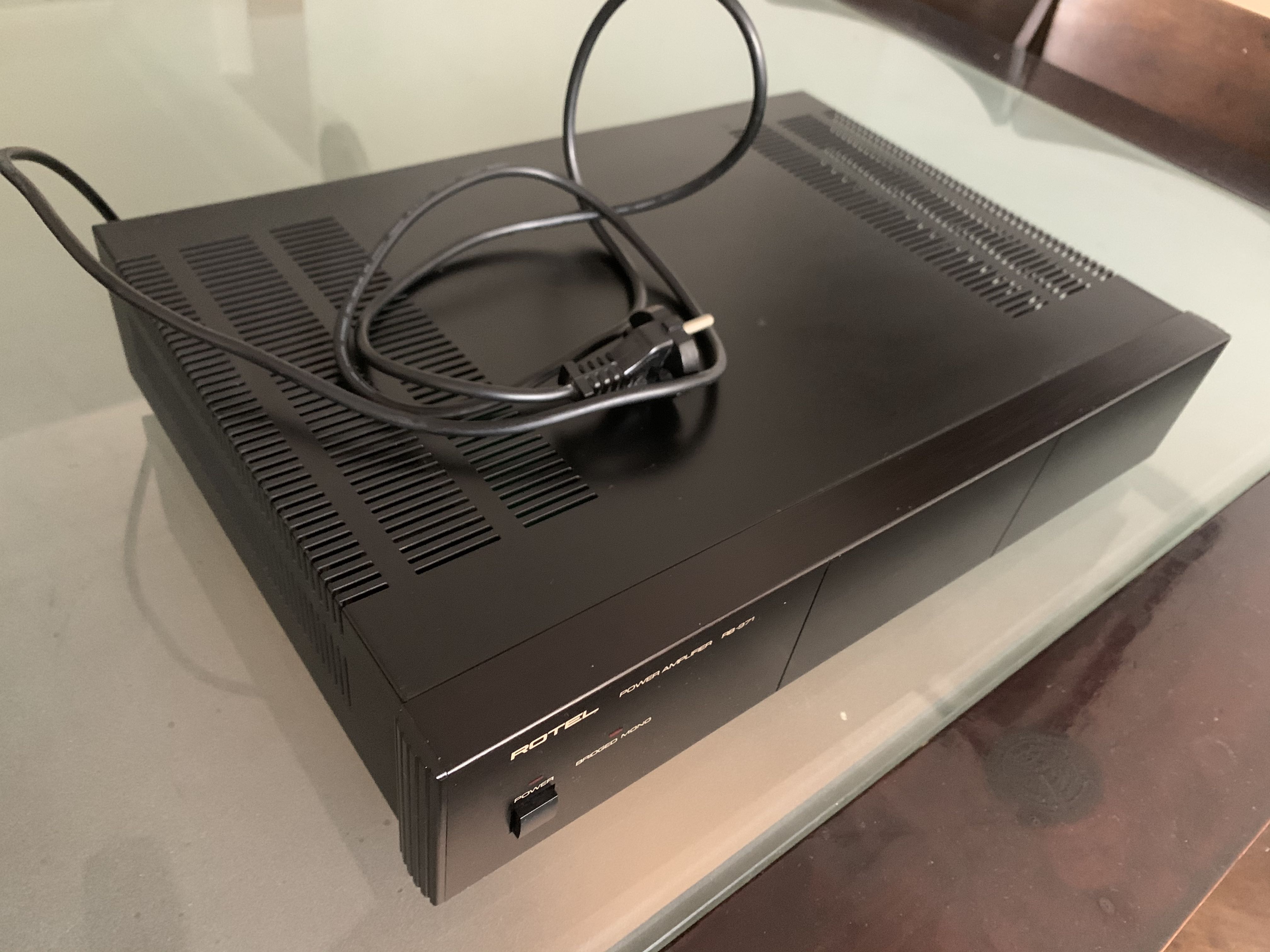 Rotel RB-971 Power Amplifier (Stereo/Mono), Audio, Other Audio ...