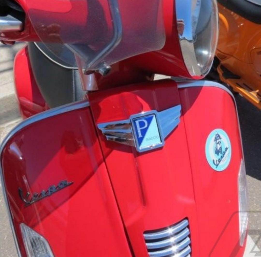 Vespa Chrome wing logo trim, Motorcycles, Motorcycle Accessories on ...
