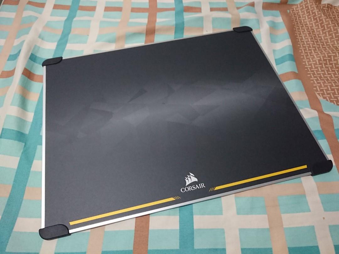 Corsair MM600 mouse pad, Computers & Tech, Parts & Accessories, Mouse ...