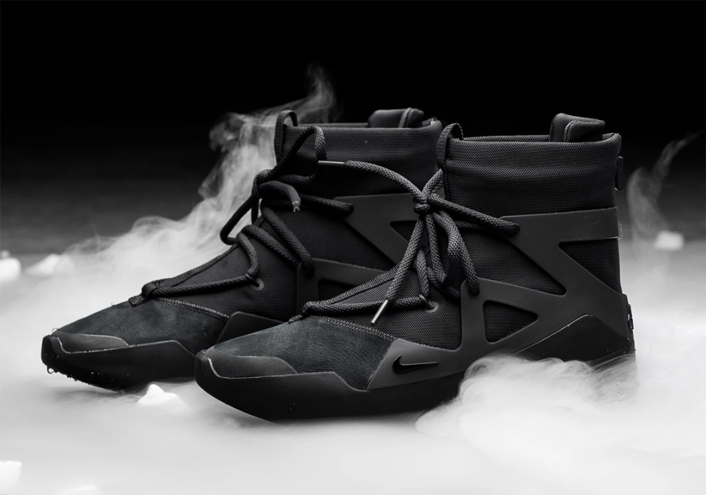 Fear Of God "Triple Black", Men's Fashion, Footwear, Sneakers on Carousell